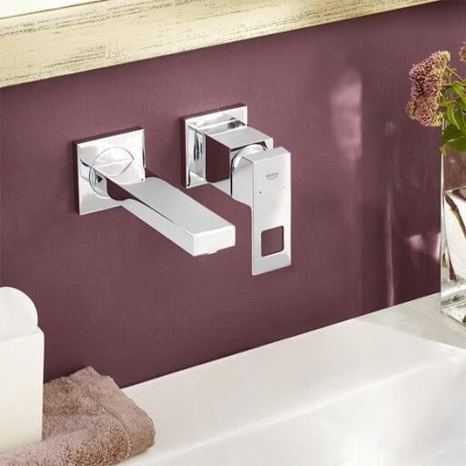 THE OUTLET T. SOLUTIONS