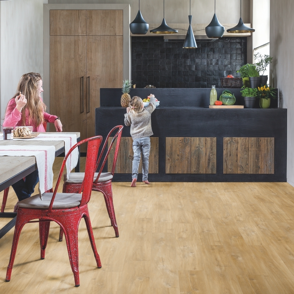 Parchet LVT Quick Step Blose Base AVSPT40039, mp/cutie 2.128